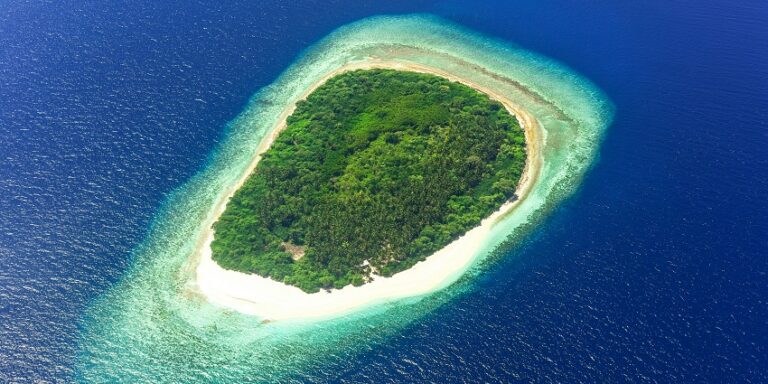 10 Places To Visit On Kiribati Islands:Unmissable Island Spots - TripXL